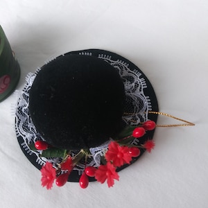 Set of 2 Vintage Pin Cushion /hat Pin Cushion and Wooden Round - Etsy