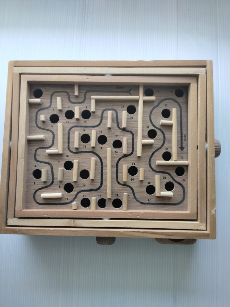 Vintage Wooden Labyrinth Maze Game Vintage Game - Etsy