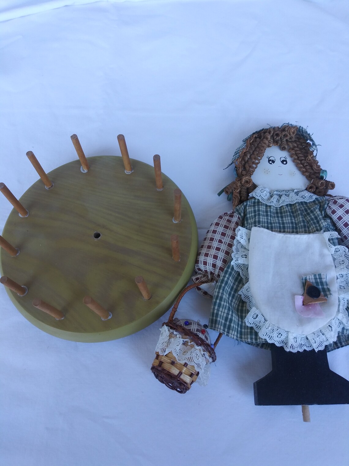 Vintage Wooden Doll Thread Spool Caddy & Scissor Holder / - Etsy