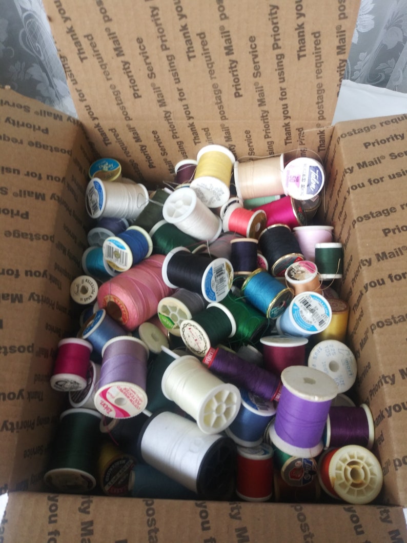 200 Spools of Sewing Thread Assorted Colors - Etsy
