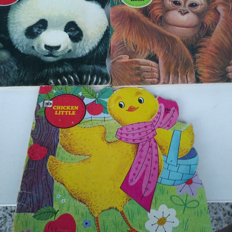 Golden Shape Book - Etsy