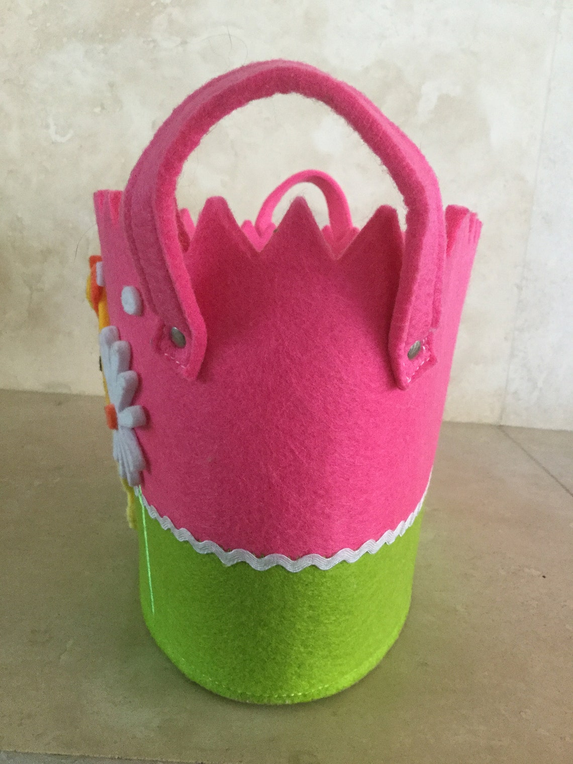 Adorable Large Felt Easter Basket / Easter Decoration | Etsy