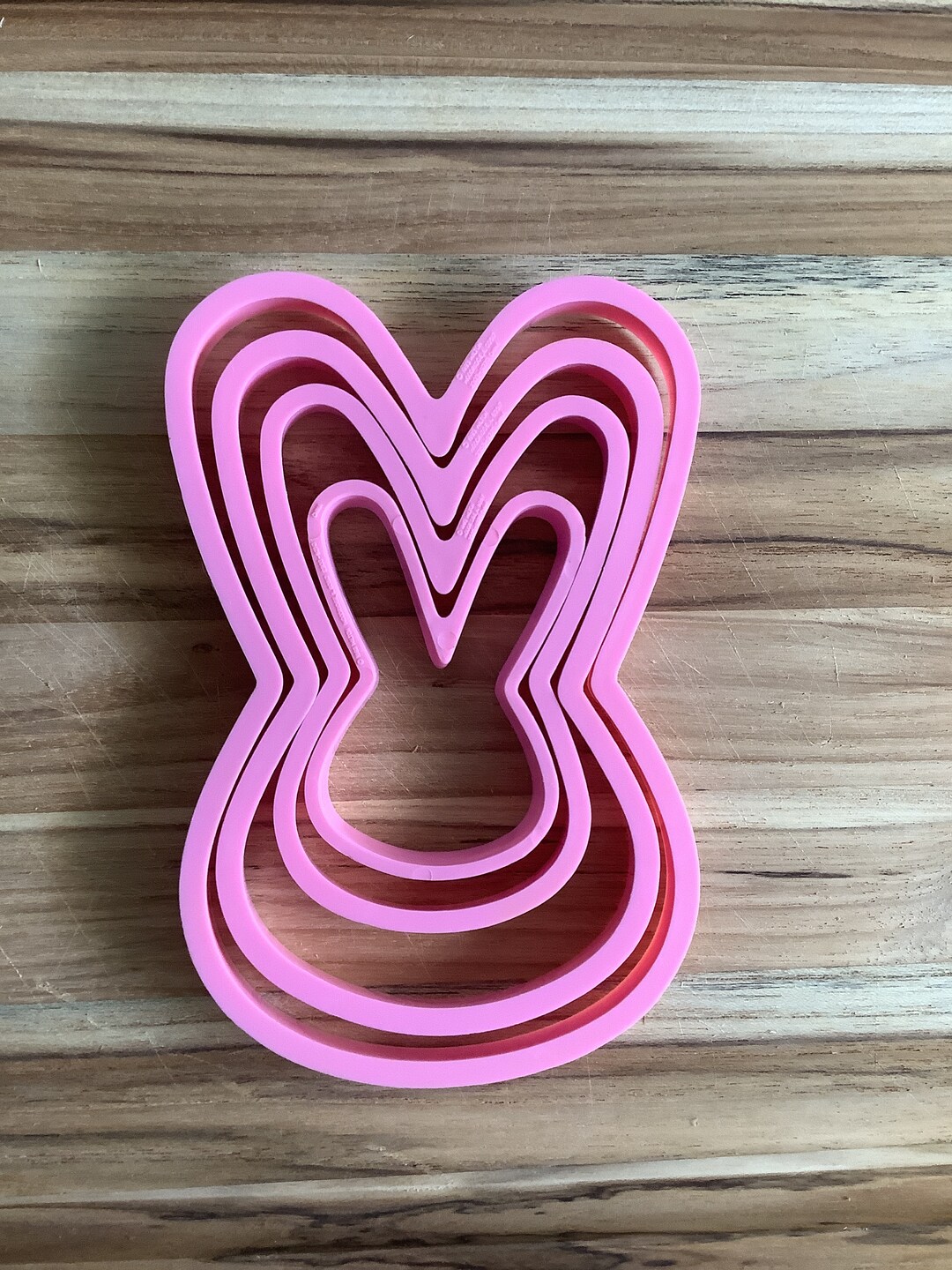 Bunny Graduated Easter Cookie Cutters by Wilton 1993 / Easter Bunny ...