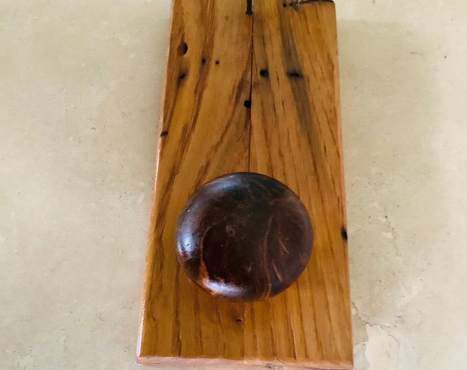 Beautiful Wooden Door Knob Hanger / Wall Hook / Door Knob Hook / Wall Art Hanger - Etsy