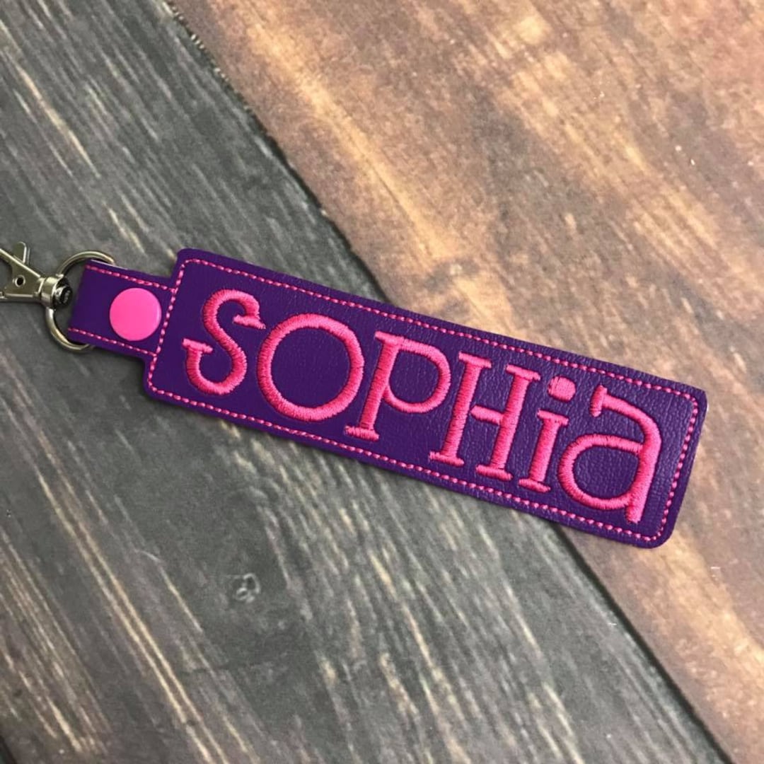 CUSTOM Personalized Name Tag Key Fob - Etsy Portugal