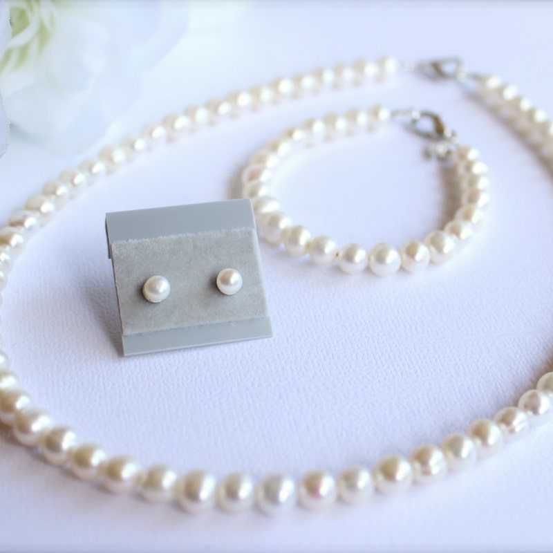 Real Pearl Jewelry Sets - Etsy