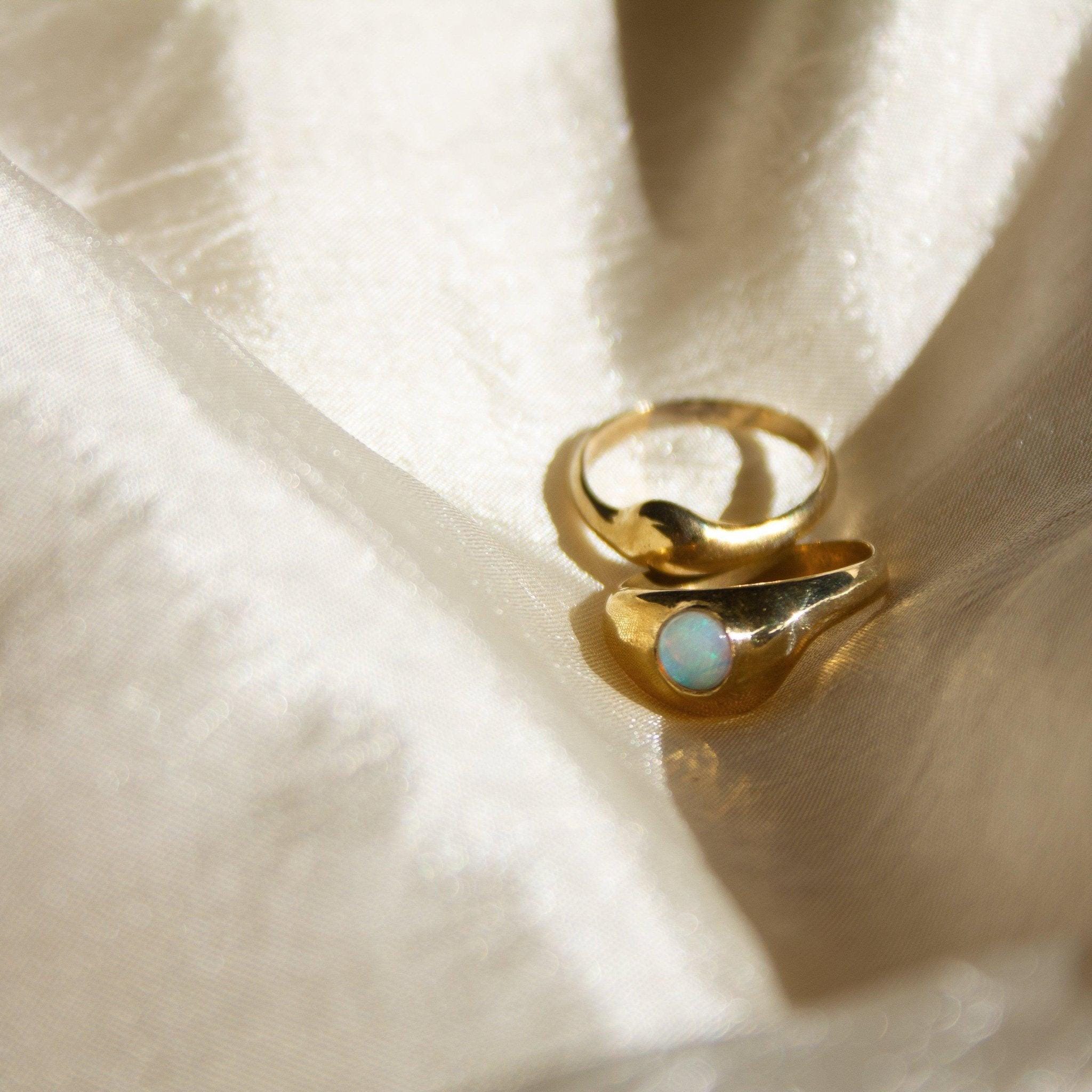 Aether Ring Gold Opal Ring - Etsy