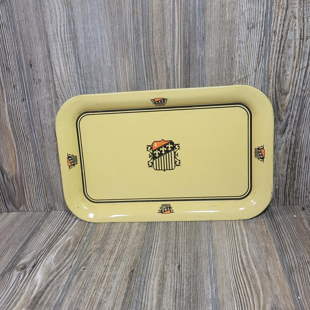 Vintage Metal Serving Tray, Crest Coat of Arms Fleur De Lis TV Lap Tray ...