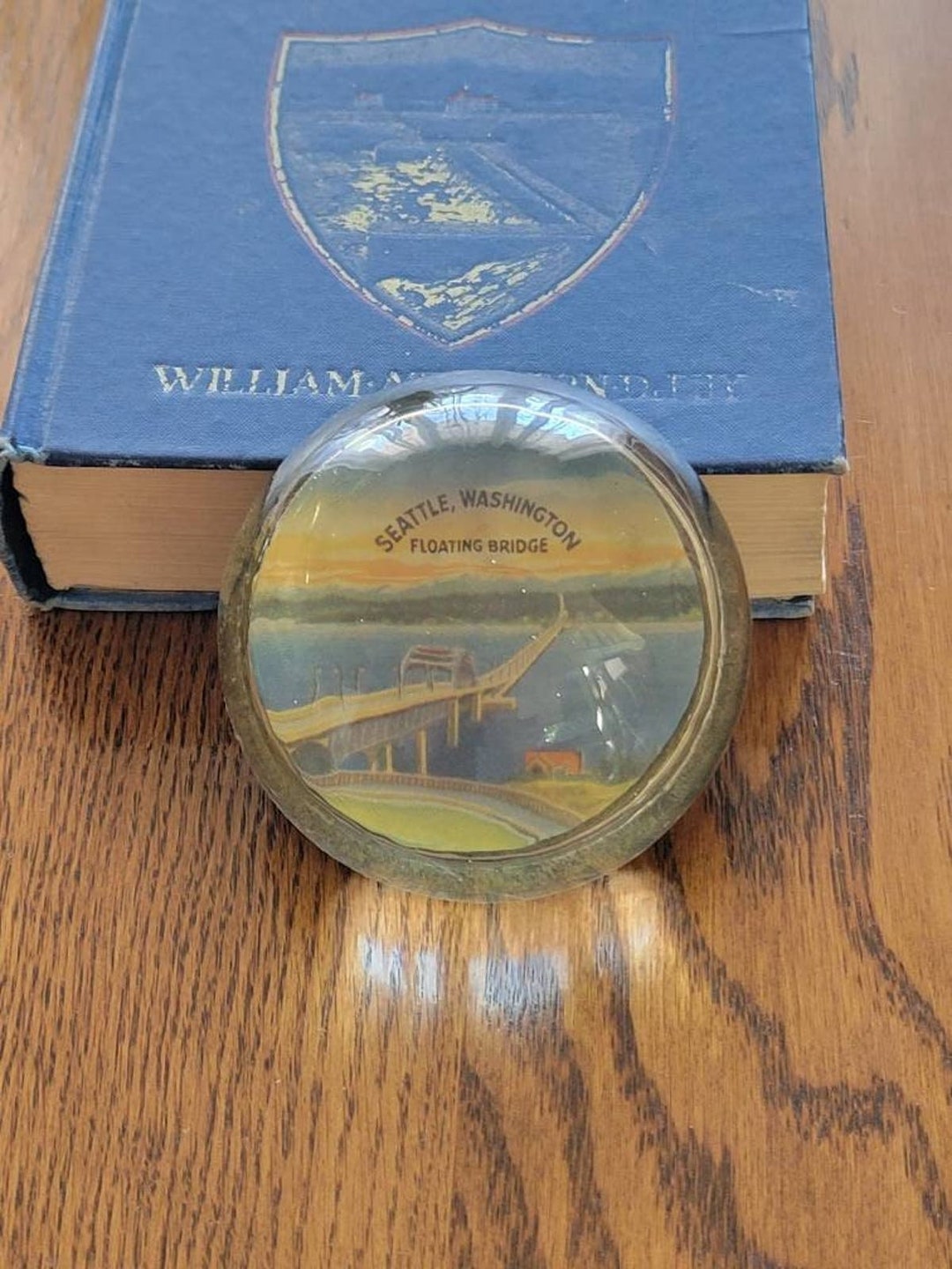Vintage Seattle Floating Bridge Souvenir Paperweight, Round Glass Dome ...