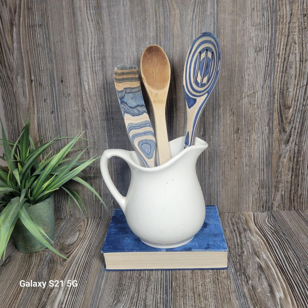 Vintage Milk Pitcher, off White, Farmhouse Pottery, Utensil Holder - Etsy