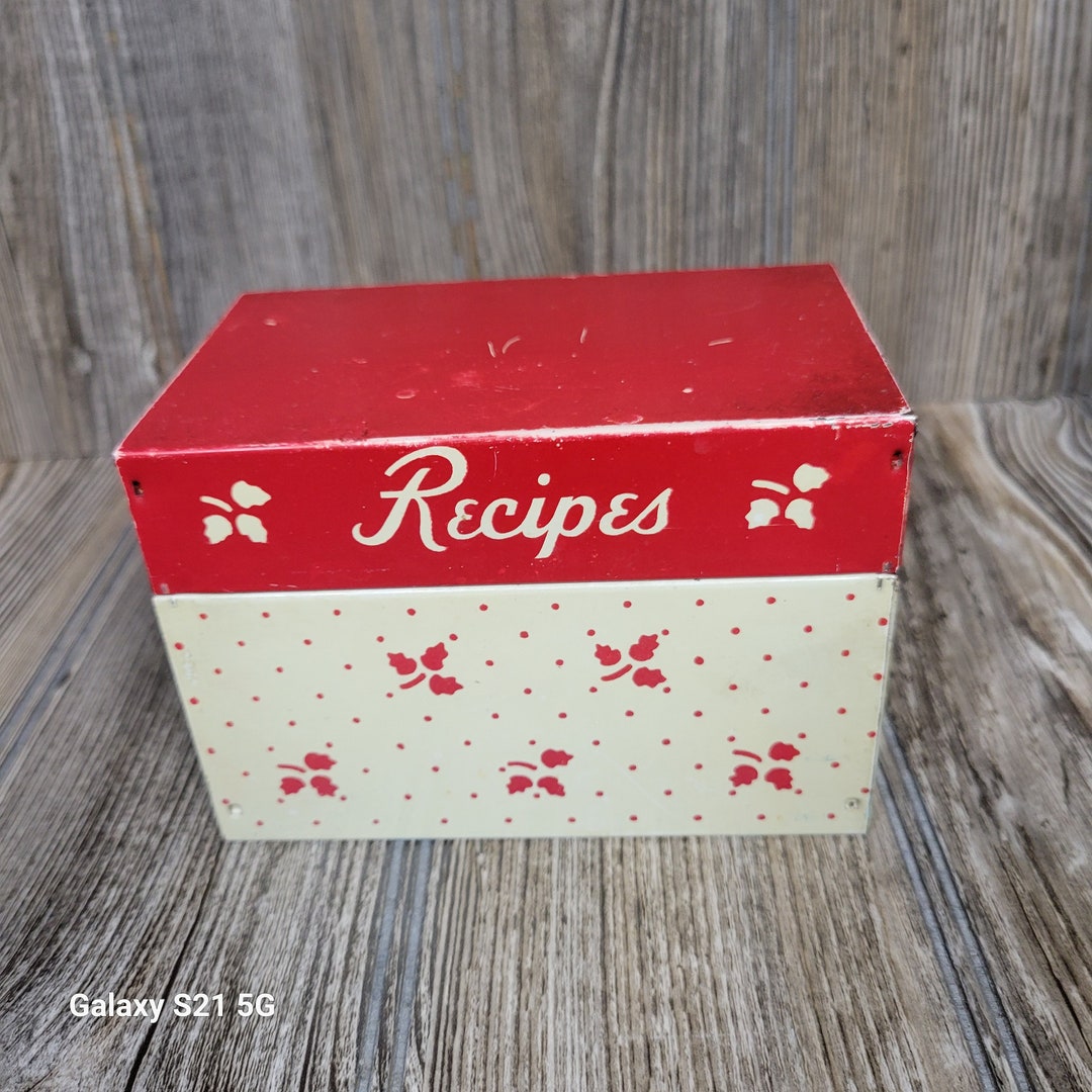 Vintage Recipe Box Red Dots & Leaves Recipes Included, Country Kitchen ...