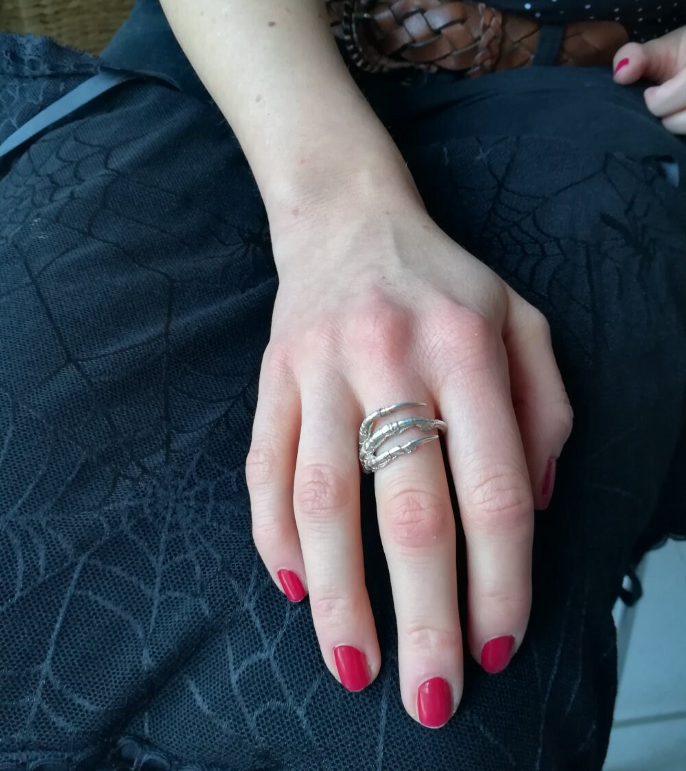 Raven Claw Ring in Sterling Silver, Magpie - Etsy UK