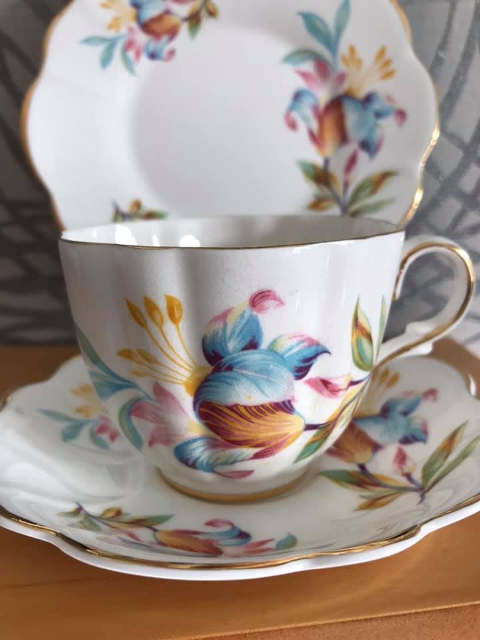 Vintage Lubern Bone China Trio With Flowers & 22KT Gold - Etsy UK