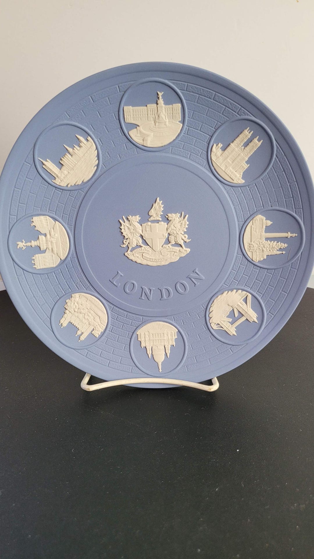 Classic Wedgewood Blue Plate Featuring London's Monuments - Etsy