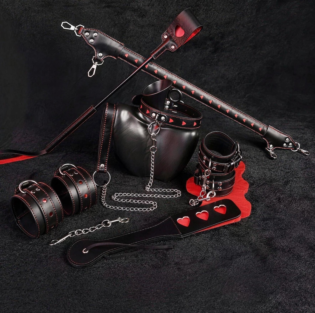 Luxury BDSM Kit for Couples, Handcuffs, Ankle Cuffs, Spreader Bar ...