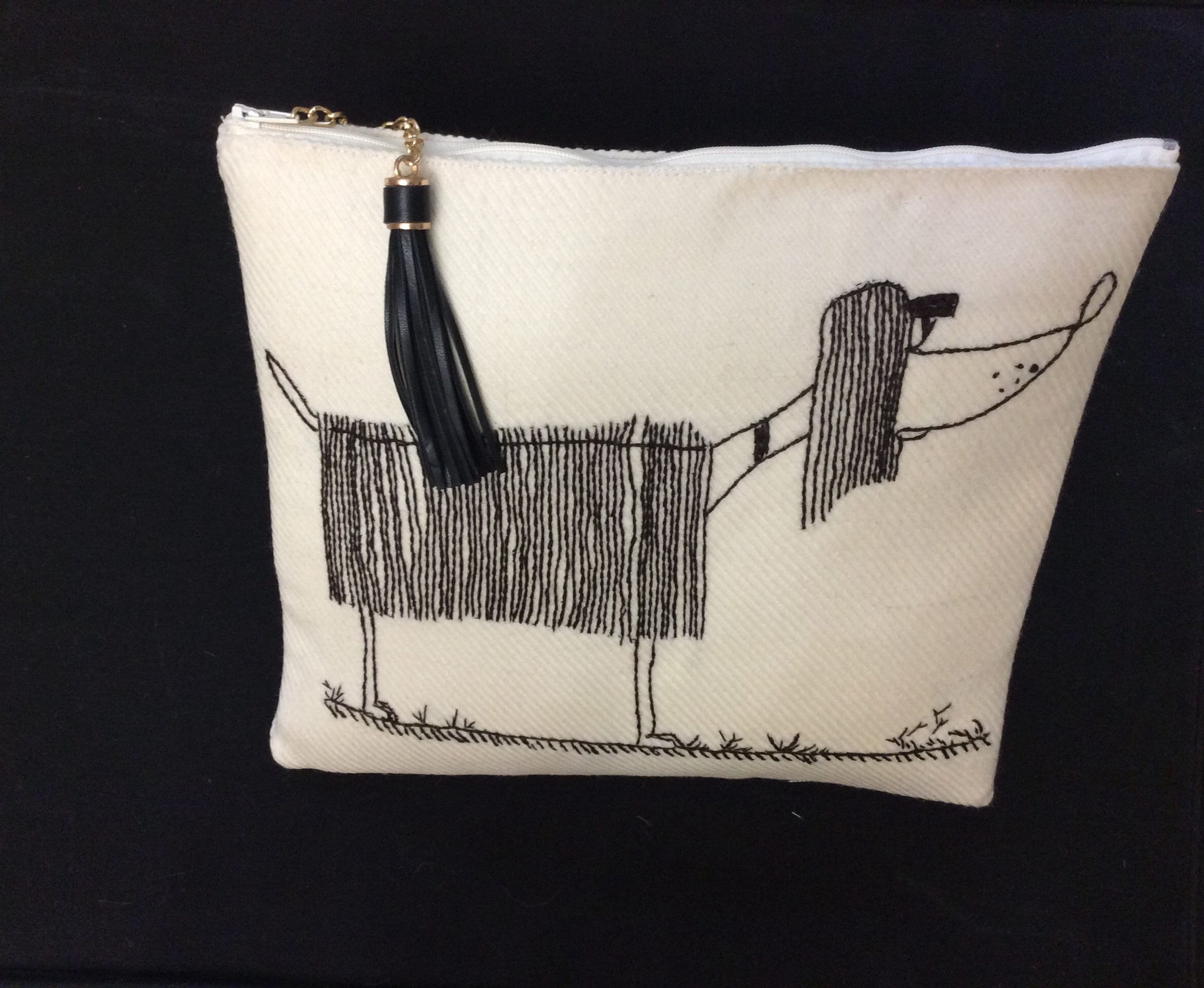 White Wool Pouch Hand Embroidered With a Dog Handmade Pouch - Etsy