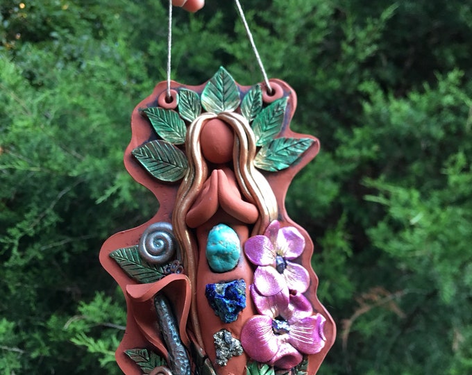 The Earth Mother Goddess Wall Hanging ((ostara)) Crystal Goddess, Tree ...