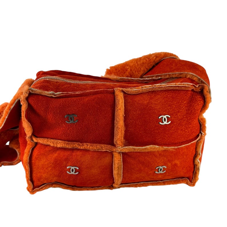 CHANEL Orange CC Shearling Suede Reissue Shoulder Bag Made in Italy - Etsy