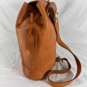 YOUNG CAMEL Tan Leather Shoulder Snap Sack Bag Made in Italy - Etsy