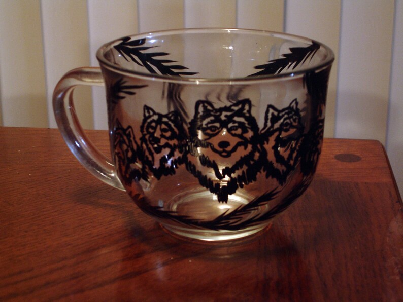 Hand Painted Wolf Wine Glass - Etsy