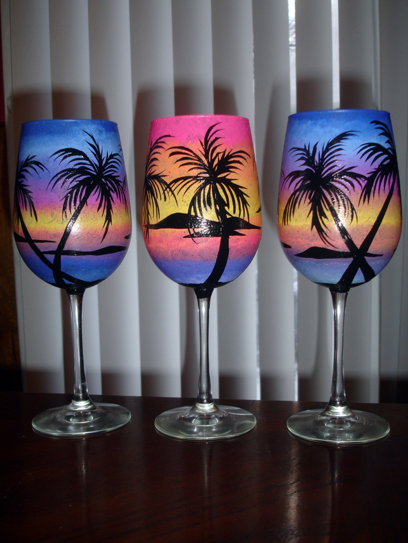1 Tropical Wine Glass - Etsy