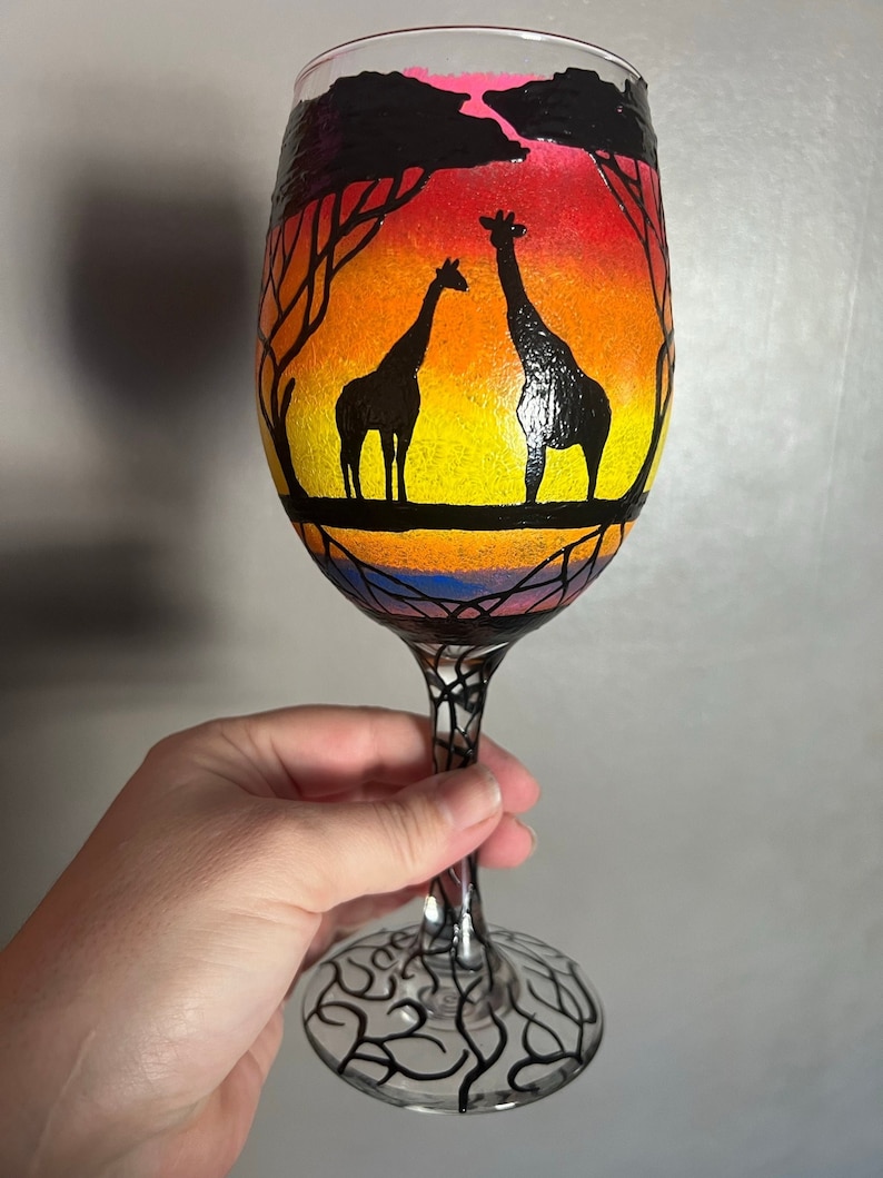 Hand Painted Giraffe Wine Glass - Etsy