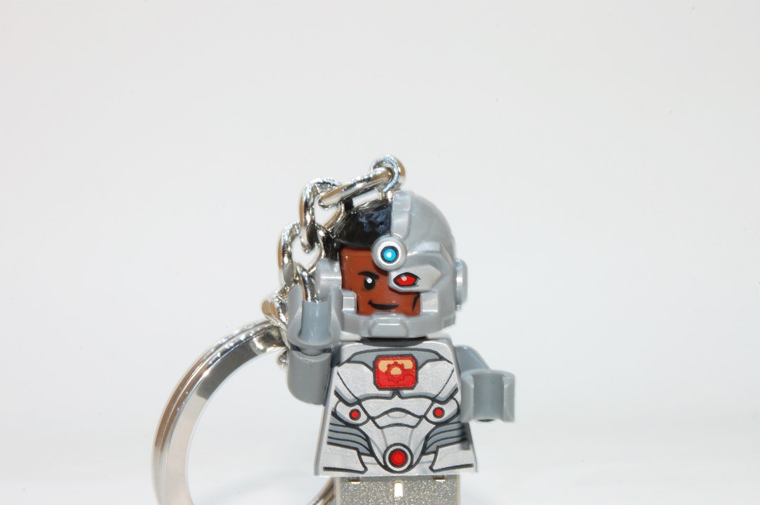 512GB Cyborg USB Flash Drive With Key Chain - Etsy