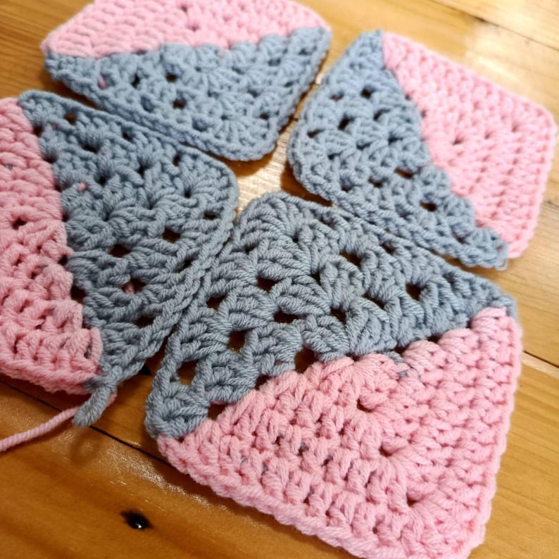Two Tone Granny Square Crochet Pattern | Easy Photo Tutorial (PDF ...