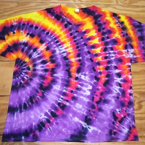 Eclipse Tie Dye - Etsy