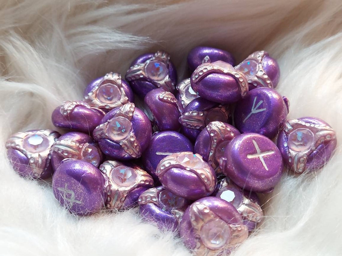 Elder Futhark Rune Set Sigyn's Delight - Etsy