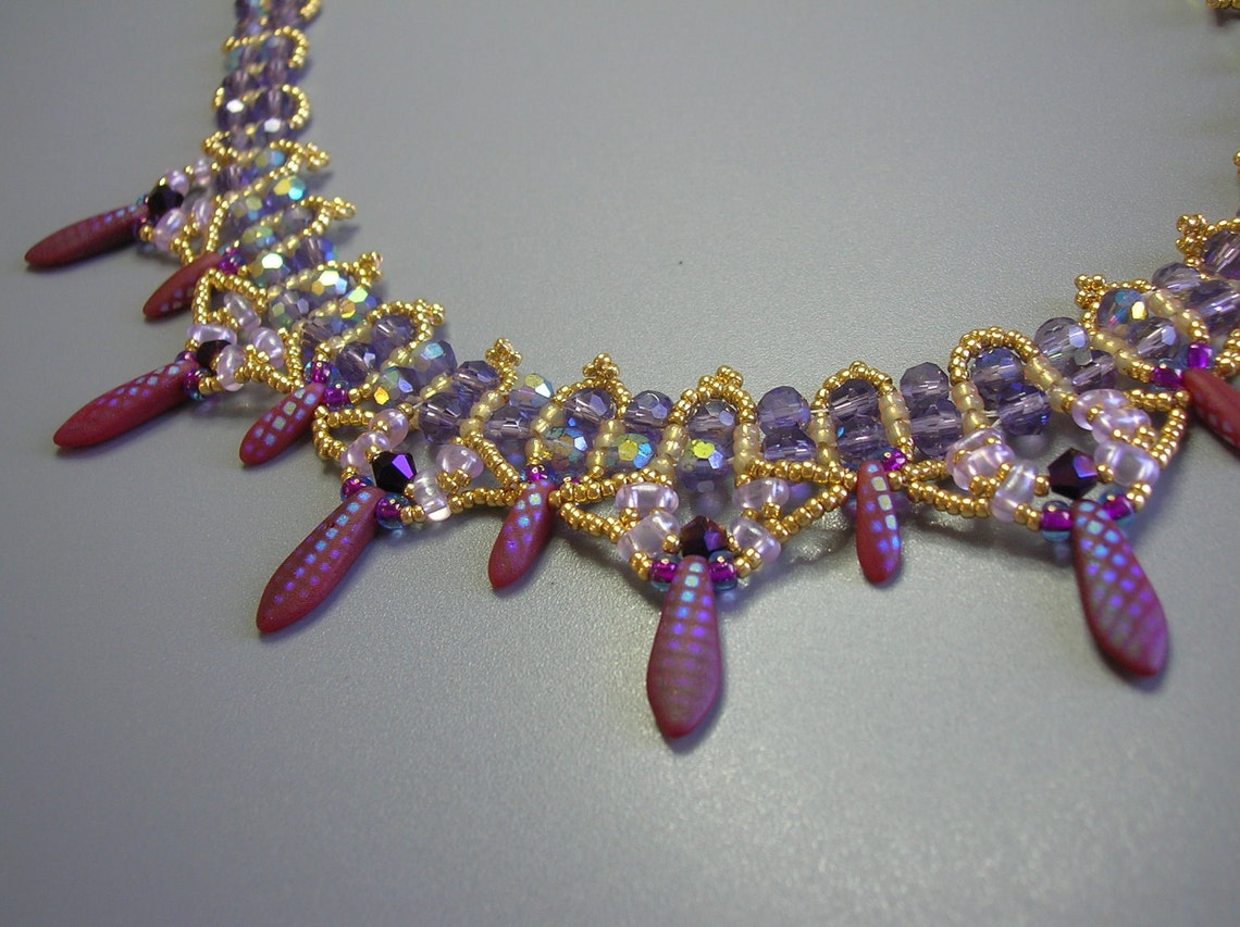 Tutorial Renaissance Twin Beads and Daggers Necklace Beading Tutorial ...