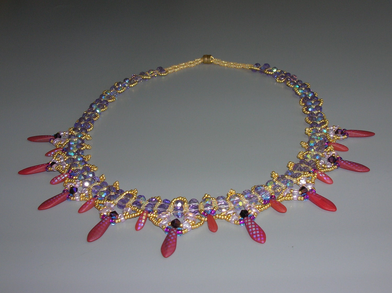 Tutorial Renaissance Twin Beads and Daggers Necklace Beading Tutorial ...