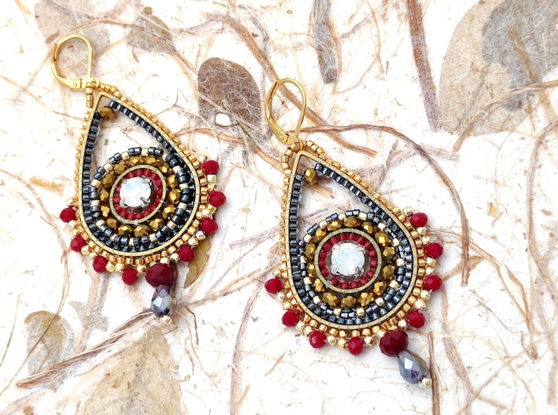 Tutorial - Priya Earrings - Rondelle, Pear Bead, Brass Hoop, Chaton ...