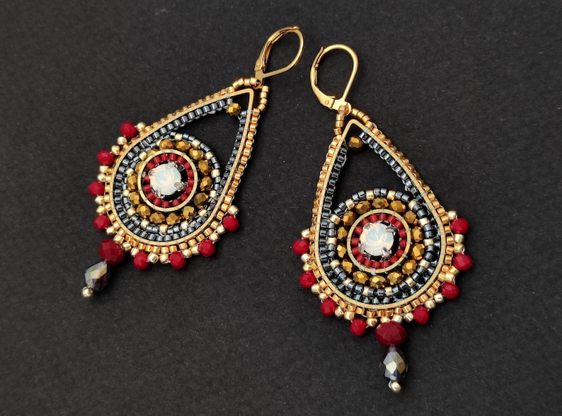 Tutorial - Priya Earrings - Rondelle, Pear Bead, Brass Hoop, Chaton ...