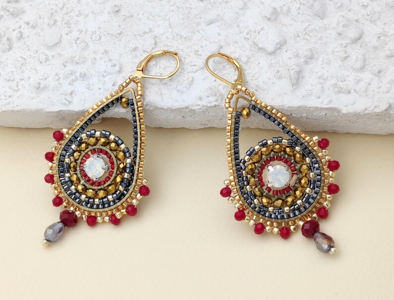 Tutorial - Priya Earrings - Rondelle, Pear Bead, Brass Hoop, Chaton ...