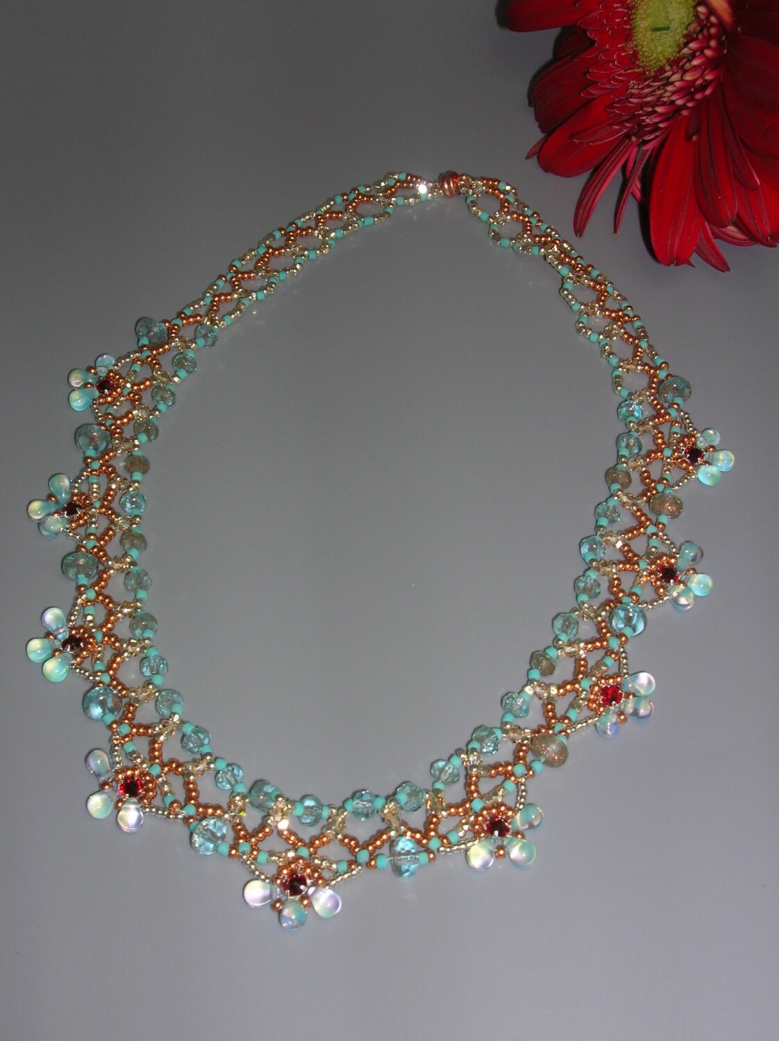 Tutorial Tenderly Blooming rondelles and Rose Montes Beading Tutorial ...