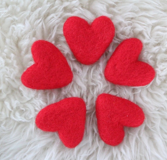 Red Felt Hearts Set of 5 | Etsy