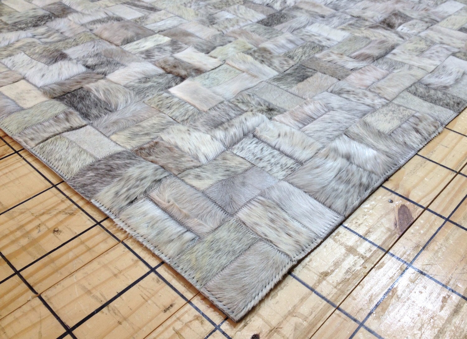 Handmade Grey Cowhide Patchwork Rug Devoto Gray Cowhide Rug - Etsy UK