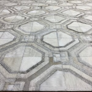 Handmade Gray White Cowhide Patchwork Rug - Casanova Grey White Cow ...