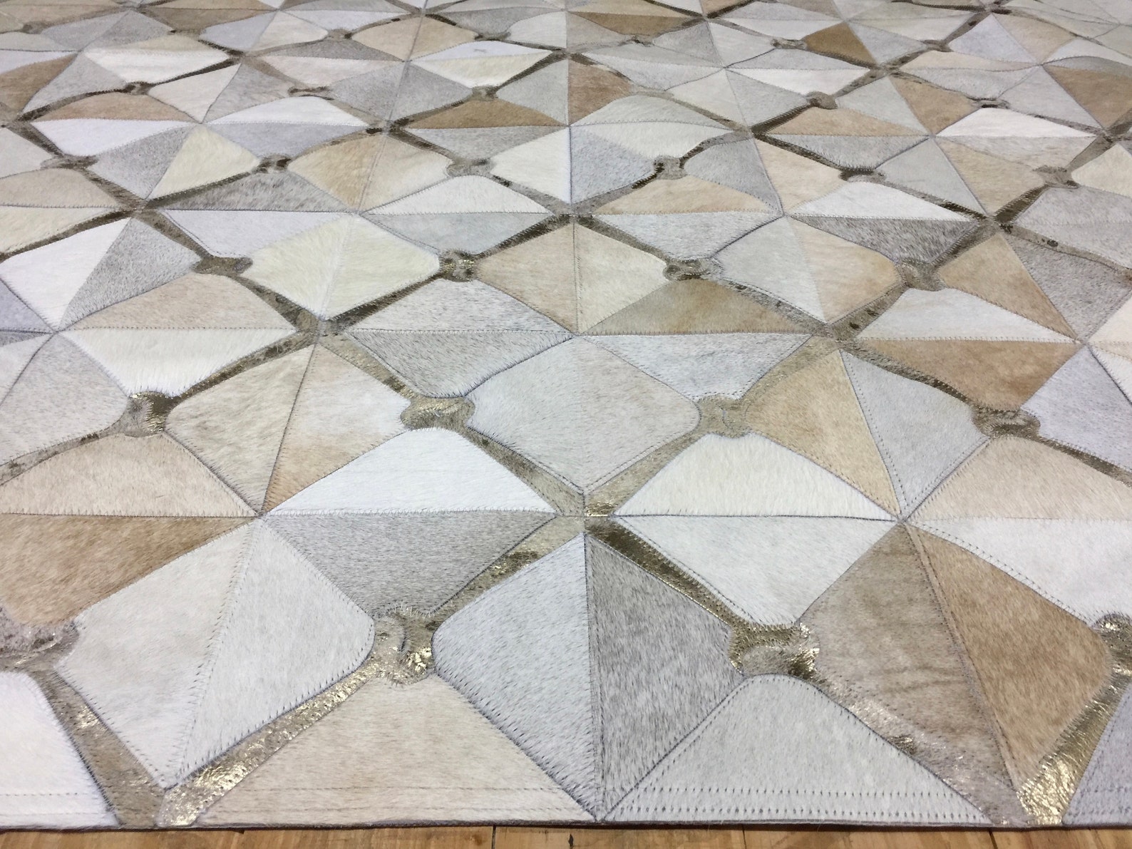 Handmade Cowhide Patchwork Rug Cream Rug Grey Rug Metallic - Etsy