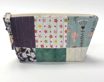 Quilted Patchwork Zipper Pouch! - Etsy