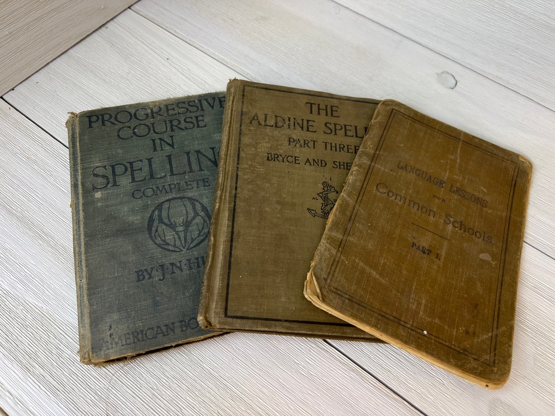 Set of Three Early 1900s School Books Spelling Language English Grammar ...