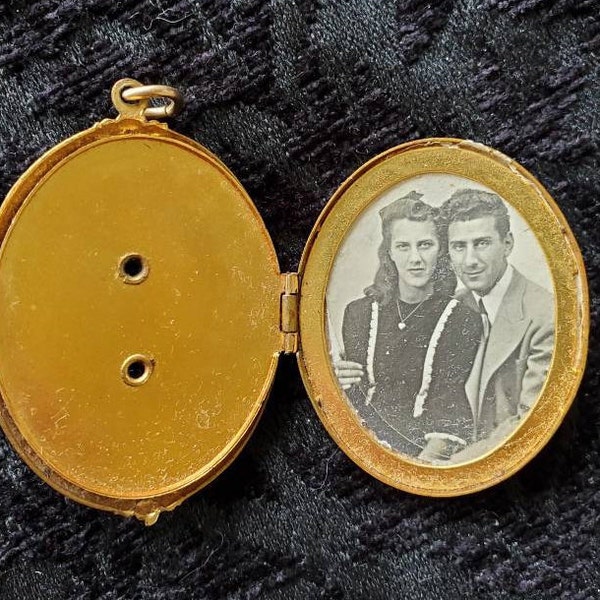 Antique Lockets - Etsy