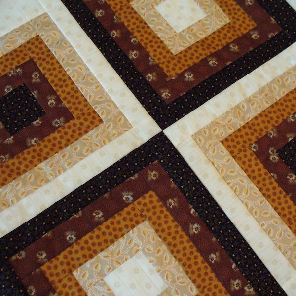 Log Cabin Table Topper Pattern - Etsy