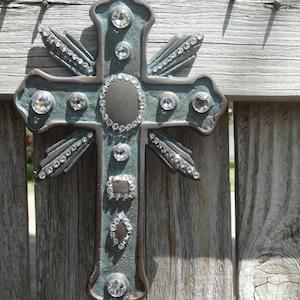 Small metal/green cross | Etsy