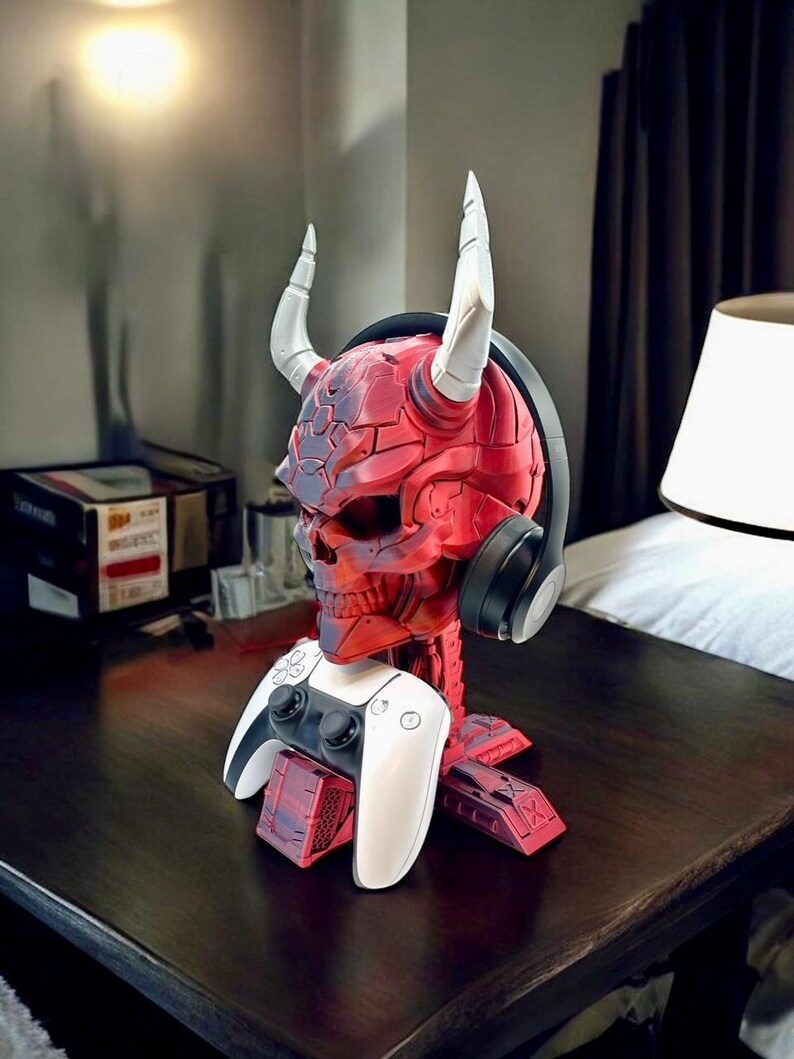 3D Printed Skull Headphone Controller Stand, Color-shifting Silk Gamer ...