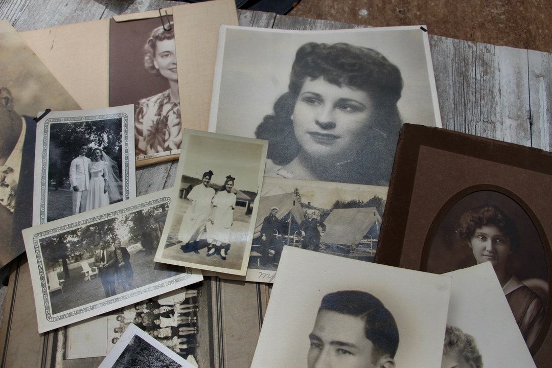 Lot of Old Portraits - Etsy