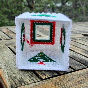 Vintage Needlepoint Tissue Box Cover - Etsy