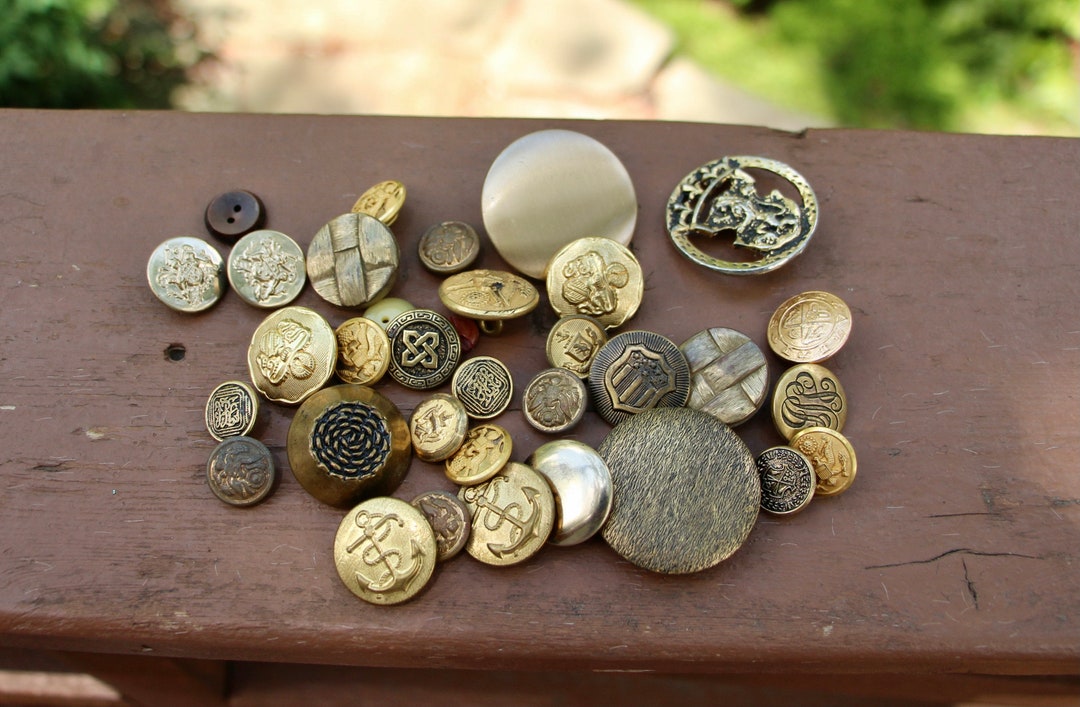 Vintage Gold Buttons - Etsy