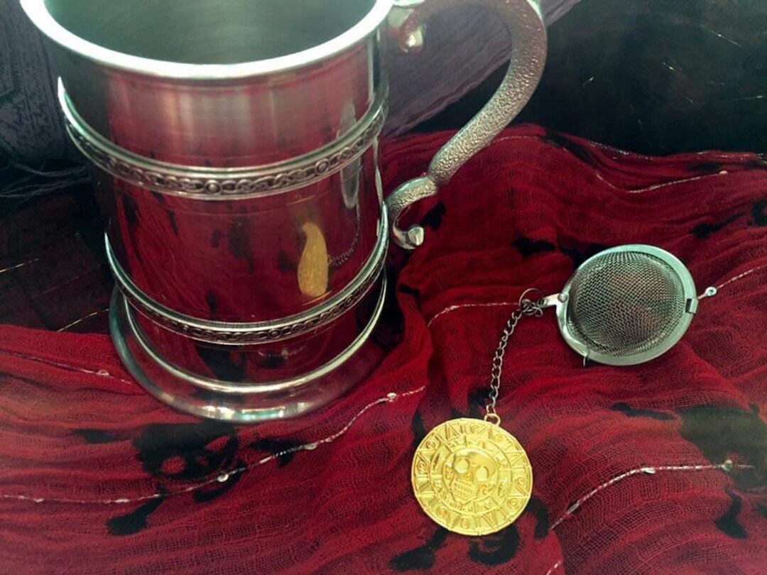 Cursed Pirate Gold Tea Ball Loose Leaf Tea Infuser Strainer - Etsy
